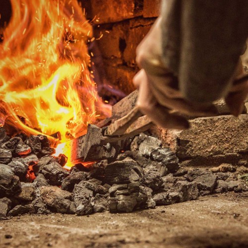 Custom swords of HanBon Forge, buy real Katana, samurai swords