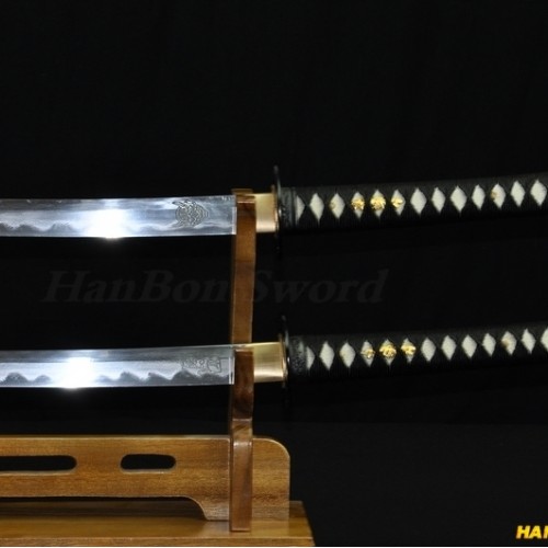 Anime Swords for Sale | Handmade Movie Replica Swords | Hanbon Forge
