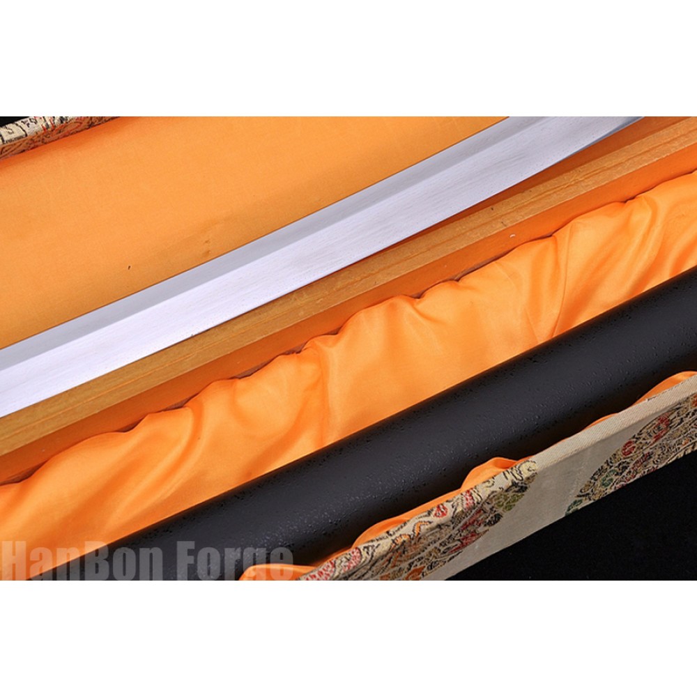 Japanese Katana - Handmade Samurai Sword with Folded Pattern Steel ...