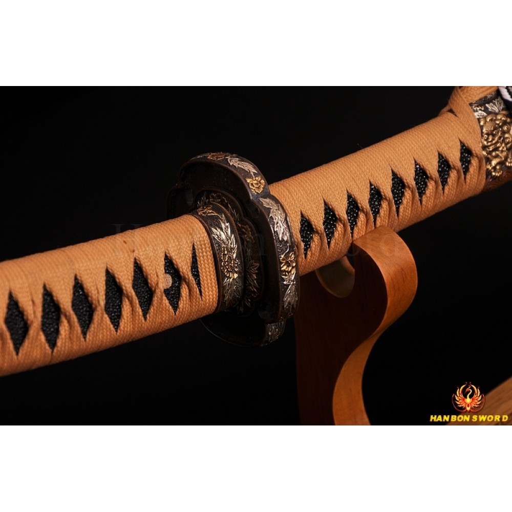Top-Quality Hand-Forged Japanese Samurai Tachi Sword | HanBon Forge