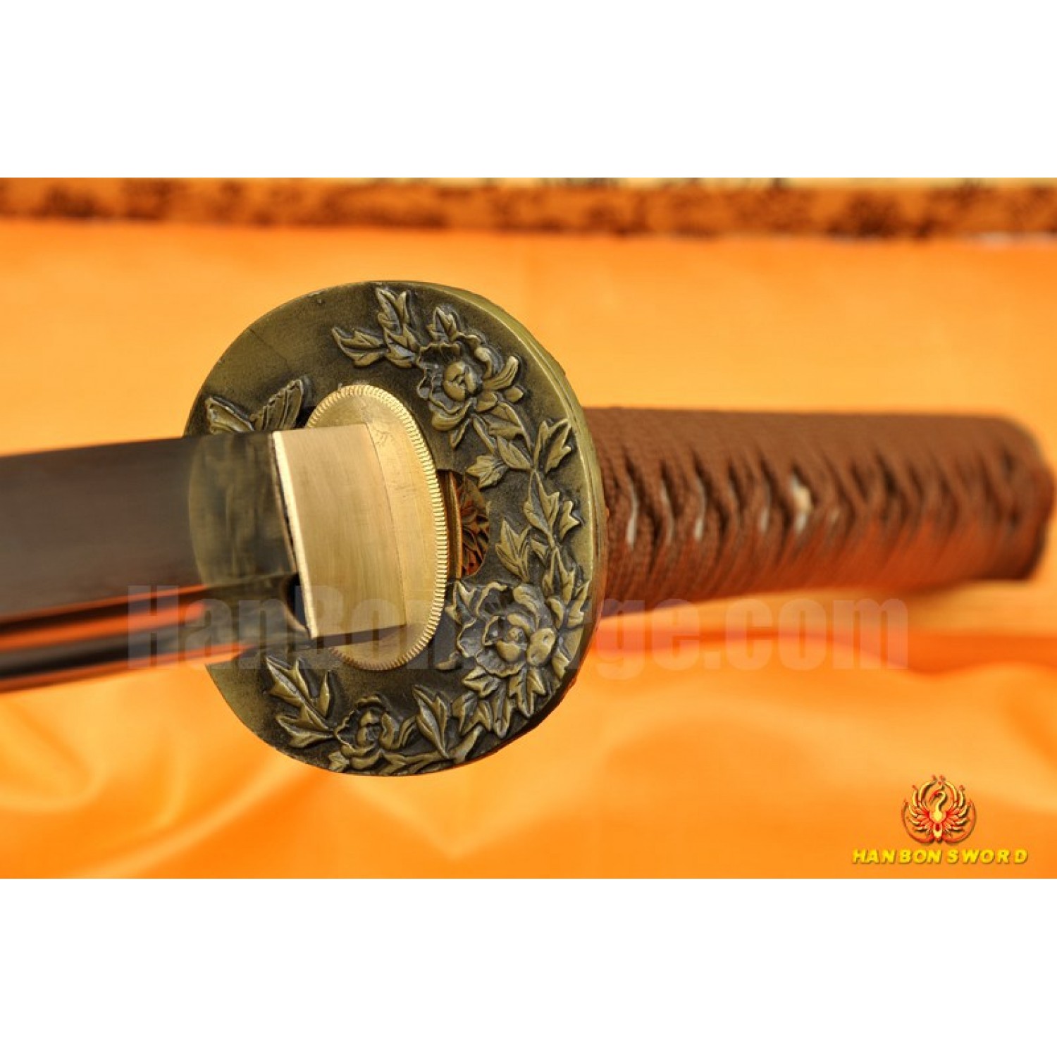 Leather Saya 8192 Layers Damascus Steel Oil Quenched Full Tang Blade ...