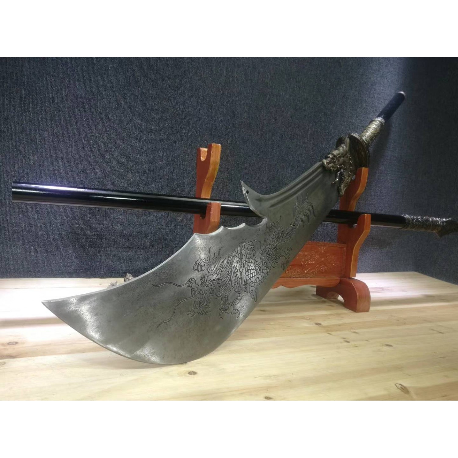 Green Dragon Crescent Blade (Guan Dao) - Replica of Guan Yu's Sword ...