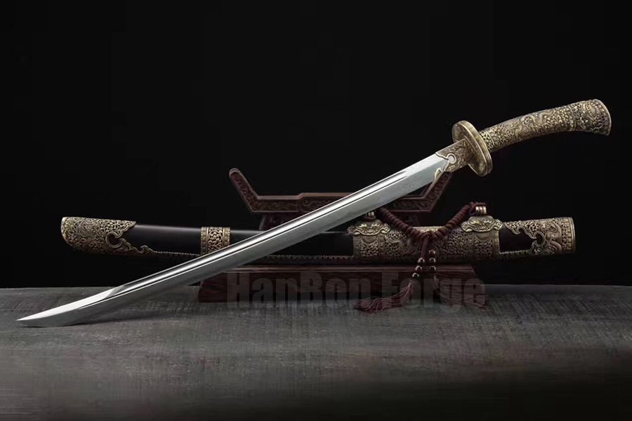 Dragon Chinese Sword Sabre Dao Broadsword Folded Steel Clay Temper ...