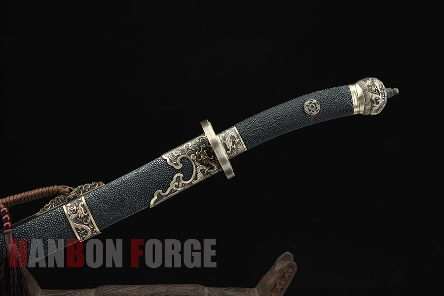 Chinese Dragon Qing Dao Sword Hand Forged Pattern Steel With Clay ...