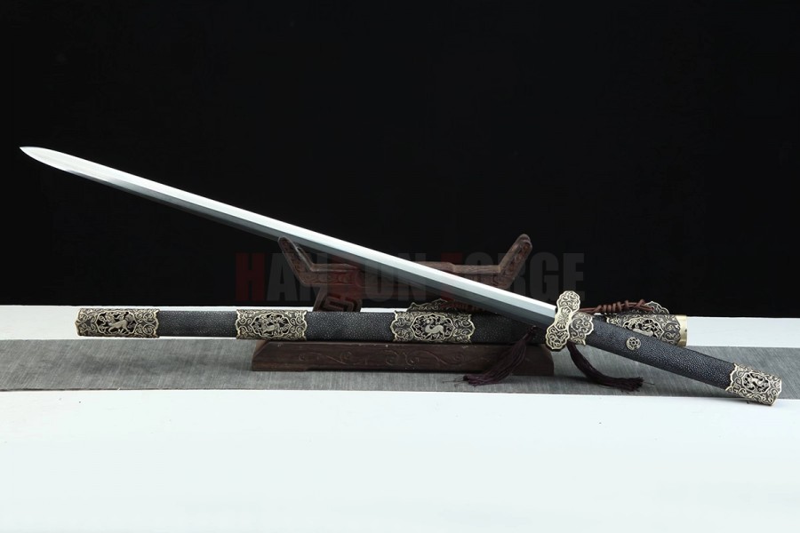 Chinese Kirin Auspicious Tang Jian Folded Steel With Clay Tempered ...