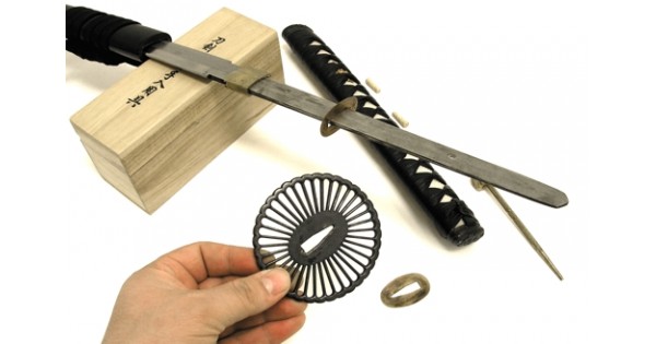 How to Disassemble the Katana Sword